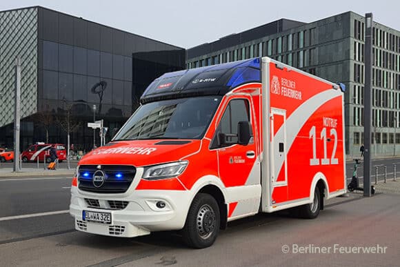Berliner Feuerwehr erprobt Elektro-RTW