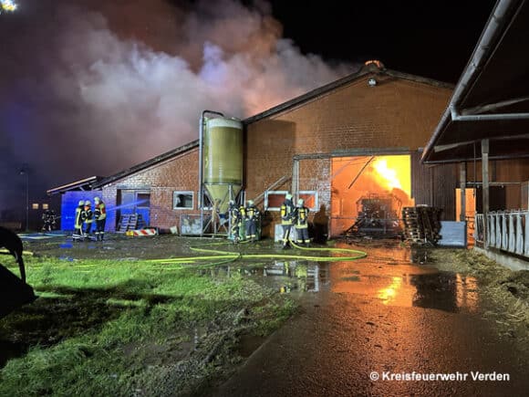 Scheune in Vollbrand